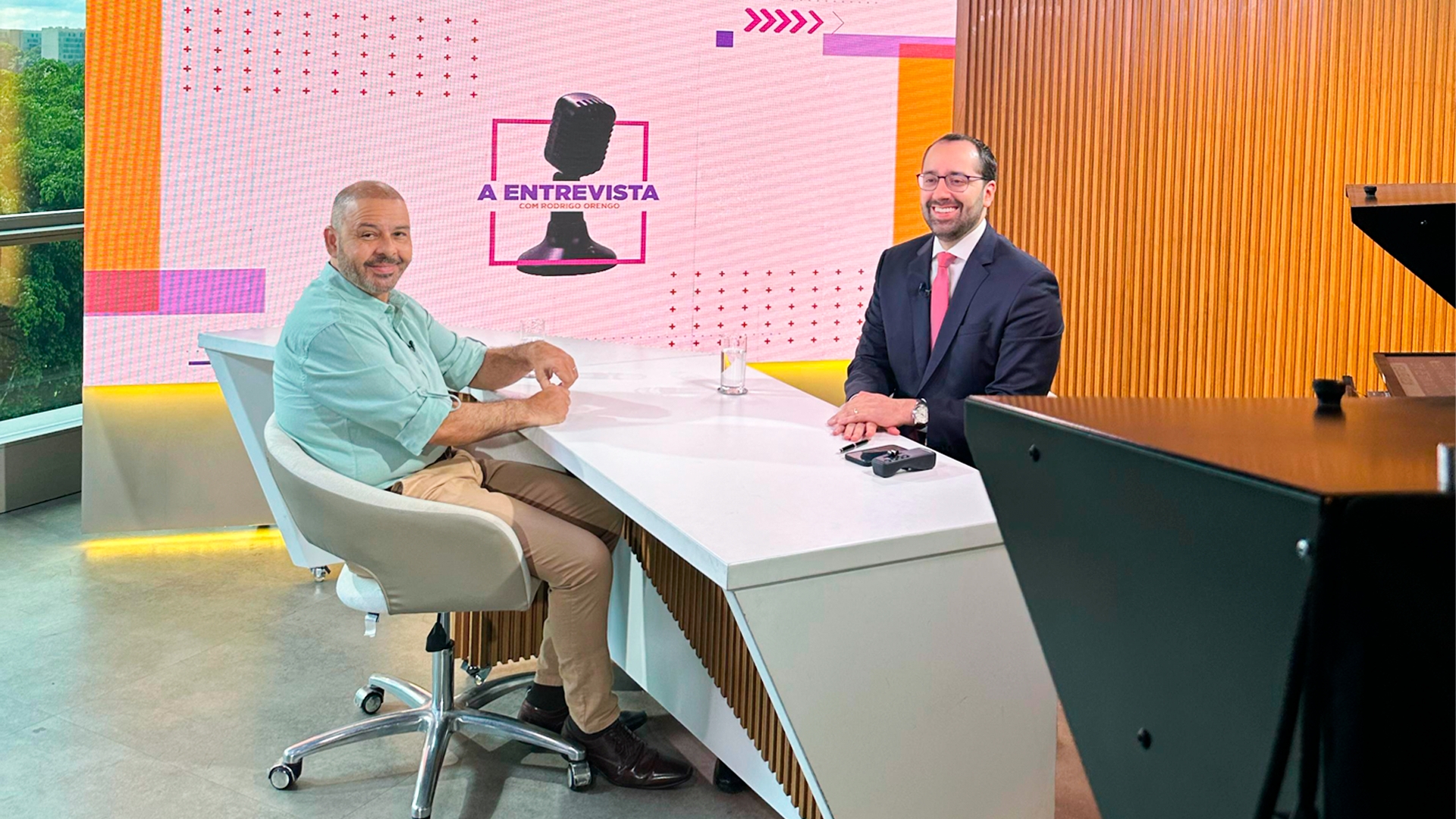 Vagner Freitas, presidente do Conselho Nacional do SESI, discute ...